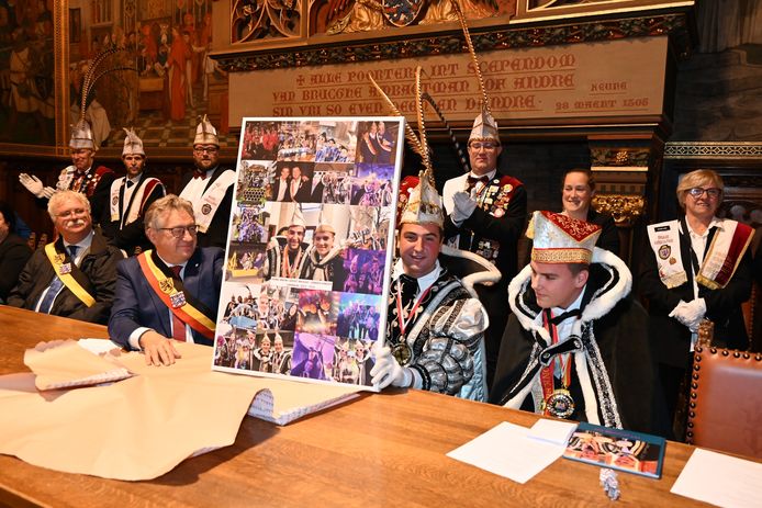 Prinses Carnaval Groot-Brugge 2024-2025 Emi I werd nu ook officieel ...