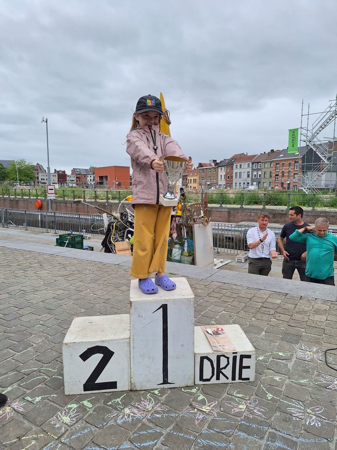 Rosie (8) is de beste afvalvisser van Gent, maar wie ‘parkeerde’ zijn ...