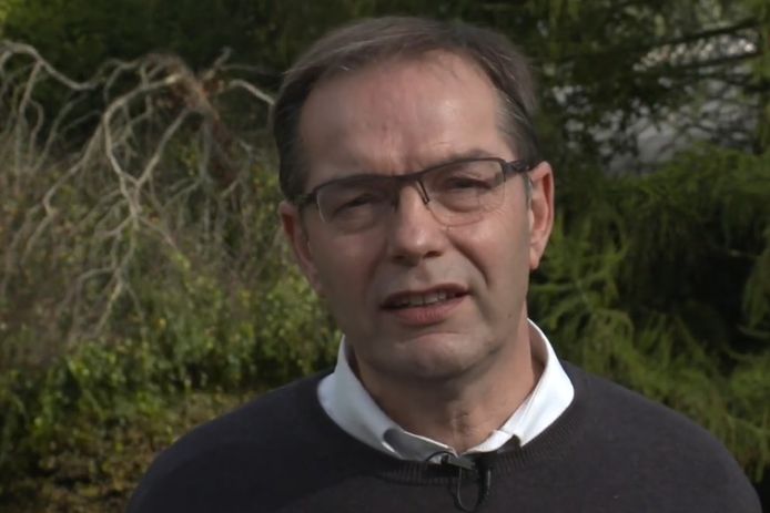 Pastoor Jan Coppens (56) krijgt nieuwe opdracht in Gent en verlaat Erpe ...