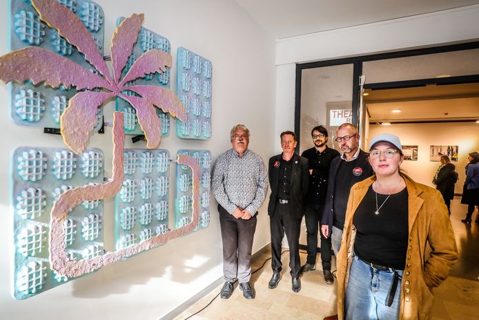 Brugse kunstenaar Alice Vanderschoot stelt tentoon in De Biekorf ...