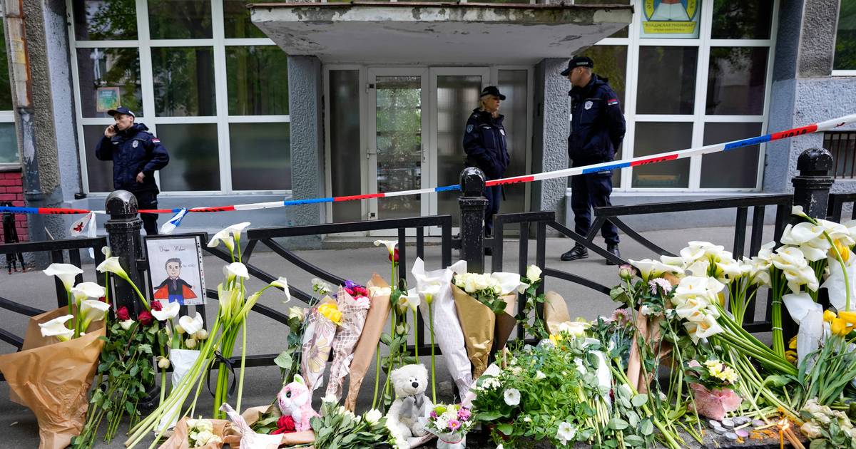 Zeventien doden bij twee schietpartijen op amper week tijd: president wil Servië volledig ...