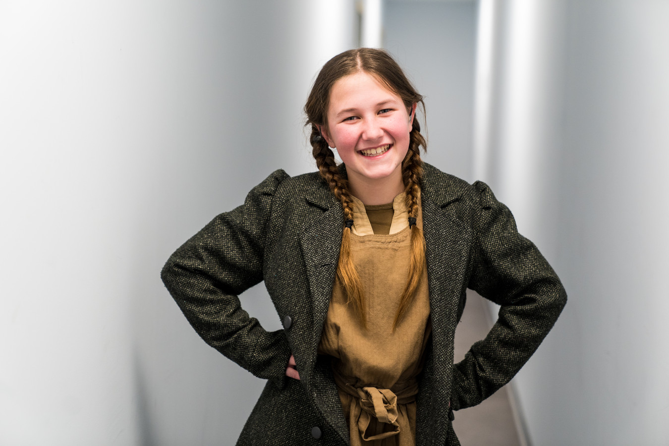 Lola (12), Casper (13) en Alissa (12) staan op podium van ...