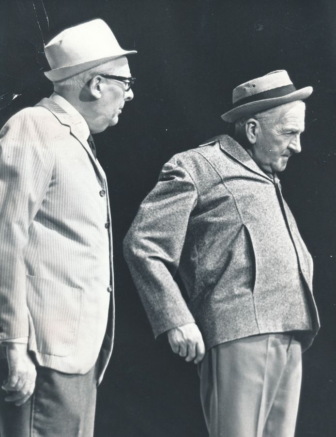 Graf van revue-artiest Piet Muijselaar wordt toch niet geruimd | Show ...