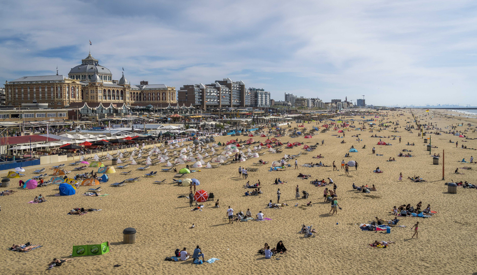 Horeca klaar voor hittegolf (maar met de regels nemen ze het iets minder nauw) | Foto | pzc.nl