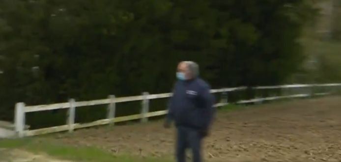 Herman De Croo supportert dit jaar mét mondmasker tijdens Ronde van ...