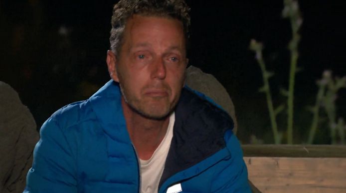 Rob Geus in tranen bij Expeditie Robinson: ‘Ik ben om de tuin geleid ...