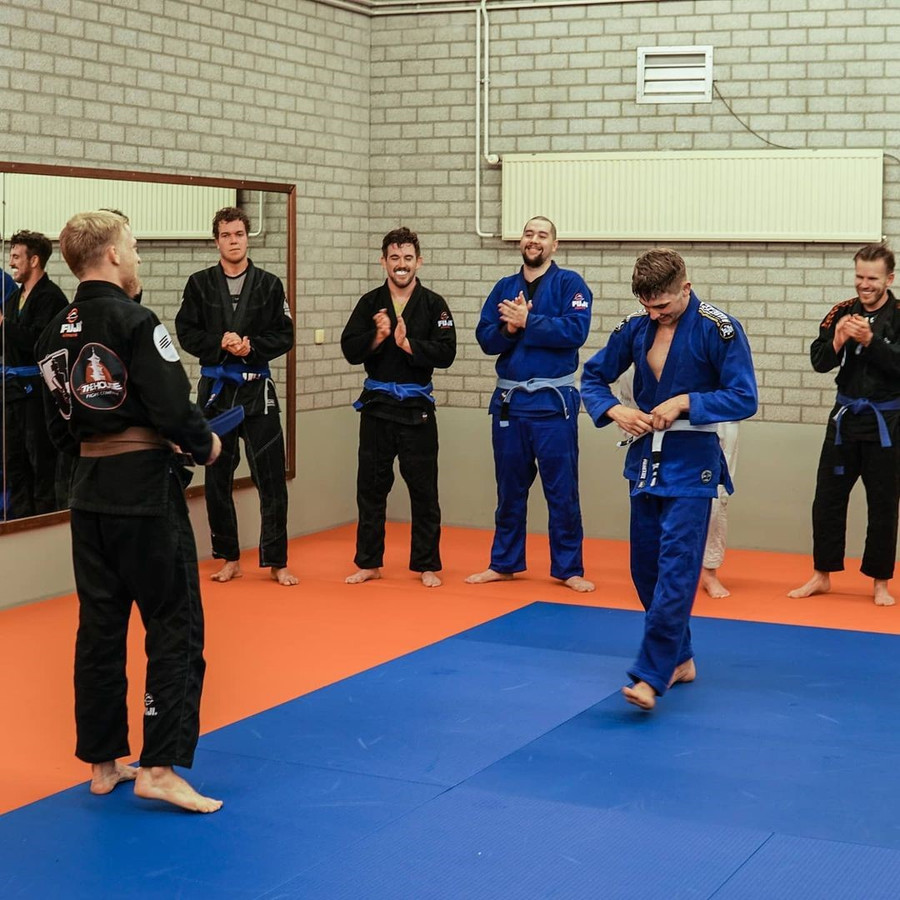 Daniel (28) werd als laatste gekozen bij gym. Later won hij gouden ...