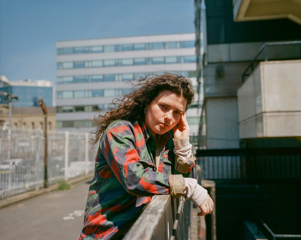 De Britse zangeres Georgia is klaar voor het succes: ‘Ik heb mezelf ...