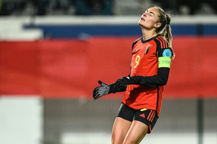 Red Flames kunnen de dupe worden van ‘lelijk’ spelletje: maken ze écht ...