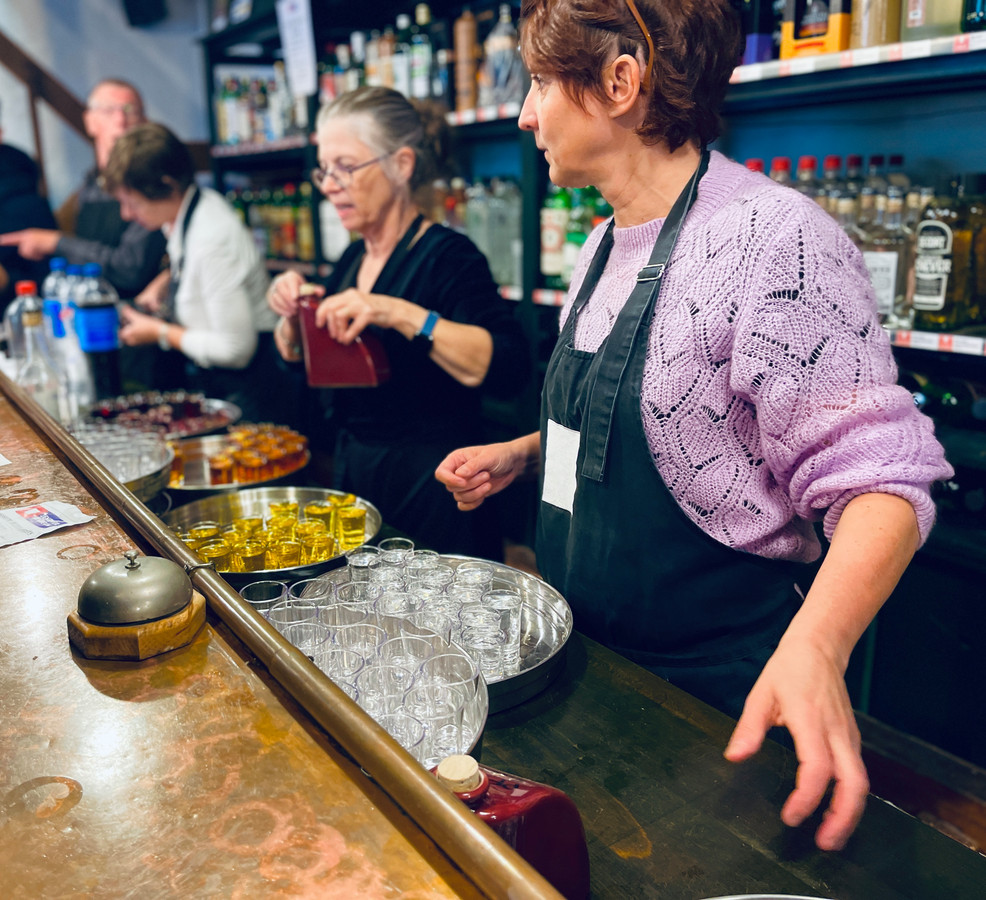 IN BEELD. Zo leuk was de 33ste editie van de Hasseltse Jenverfeesten | Foto | hln.be