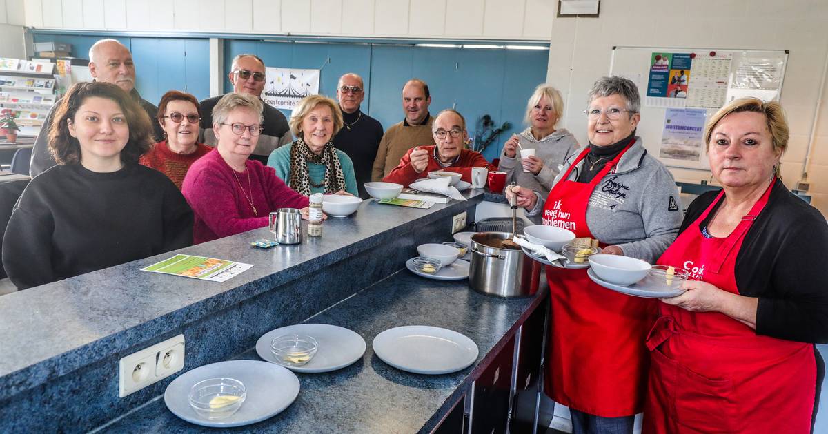 Buurthuis Sint-Jozef schenkt soep en koffie voor bezoekers: “We willen ...