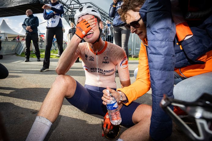 ‘Bodyguard’ Mischa Bredewold wint zelf EK op VAM-berg: ‘Dit was zó niet gepland, ik was niet ...