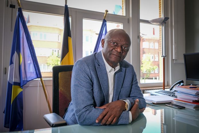 INTERVIEW. Pierre Kompany (74), afscheidnemend burgemeester van ...