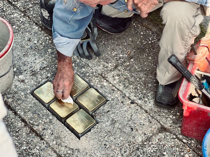 80 jaar na razzia in Molenbeersel worden slachtoffers vereeuwigd met ...