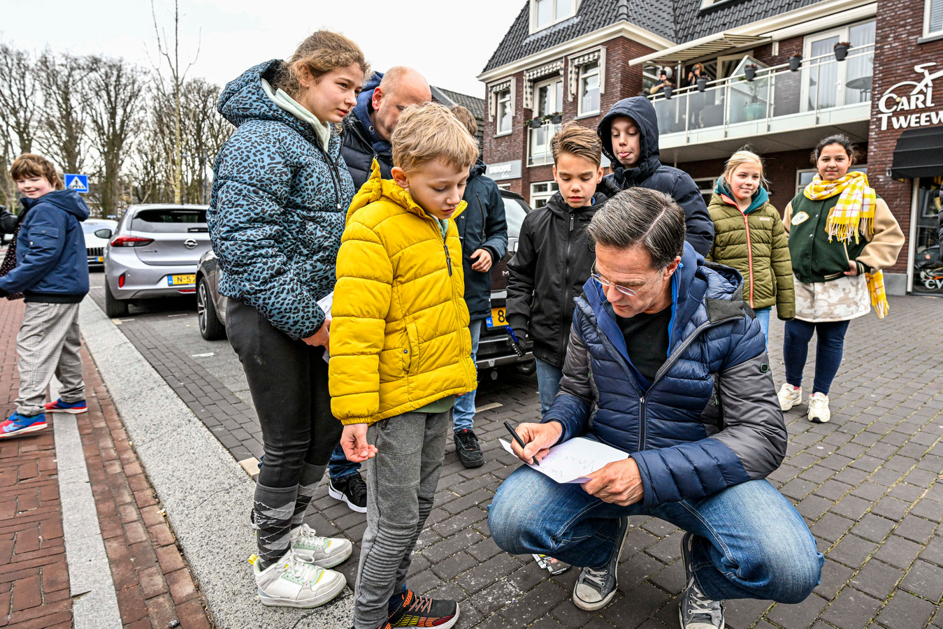 Boze boeren willen duidelijkheid, maar de VVD-campagne van Mark Rutte ...