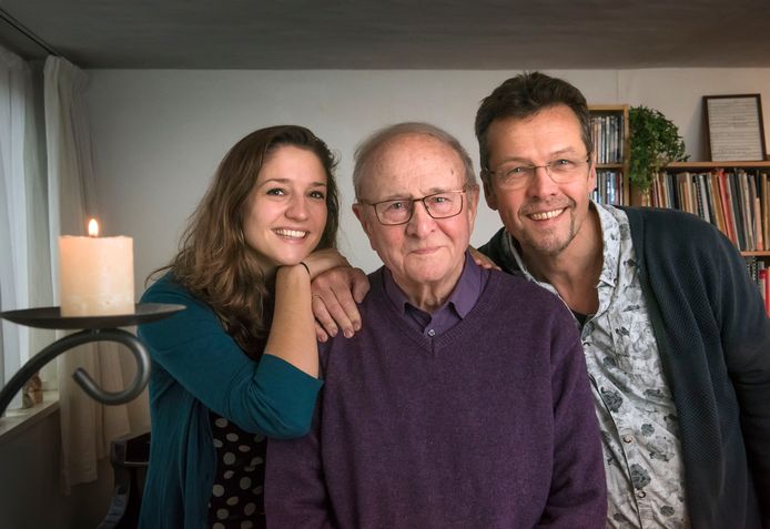 ‘Ga alsjeblieft niet in Amsterdam wonen’: het verhaal van de Losserse ...