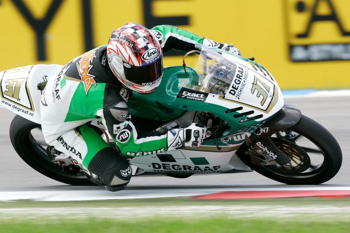 Litjens maakt acht jaar na horrorcrash rentree bij TT van Assen ...