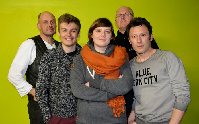 The Cover Store treedt met nieuwe bezetting voor eigen publiek op ...