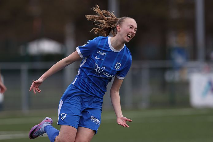 Ondanks twee goals van Lisa Petry raakt Genk Ladies niet voorbij Club ...