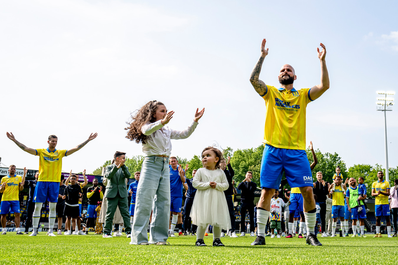 RKC-clubicoon Hans Mulder neemt afscheid van zijn tweede familie: ‘Een ...