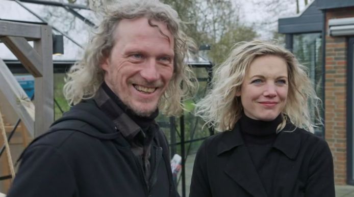 Extatische Sicco knuffelt droomwoning in Kopen zonder kijken: ‘Dit is ...