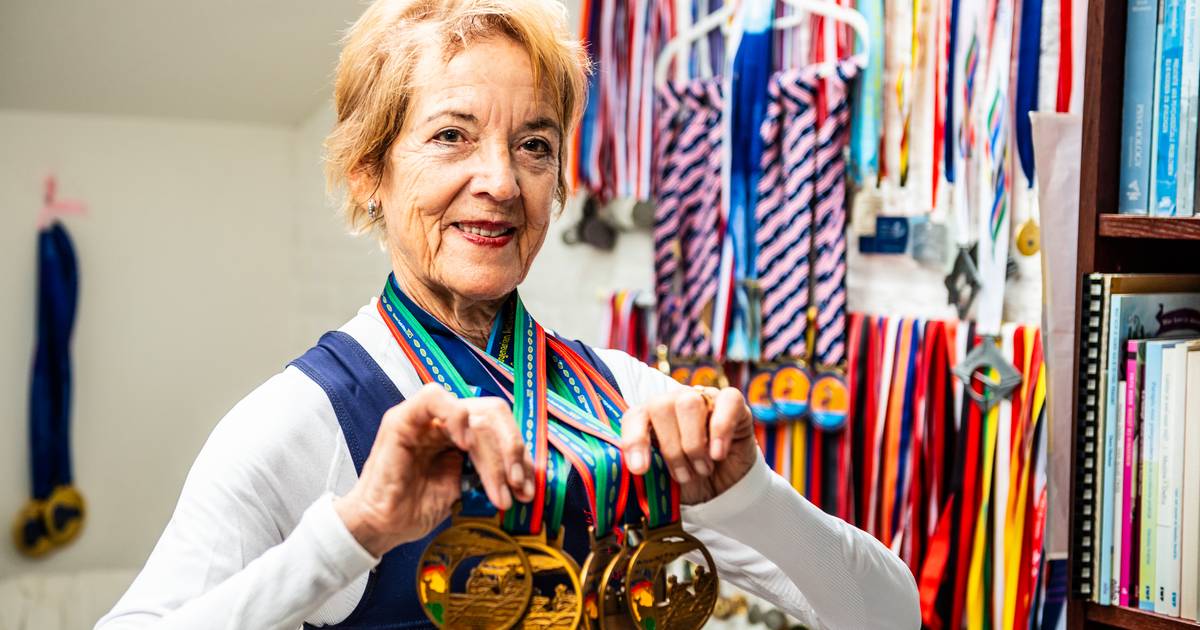 Lia wordt op haar 80ste nog wereldkampioen roeien: ‘Leeftijd is maar ...