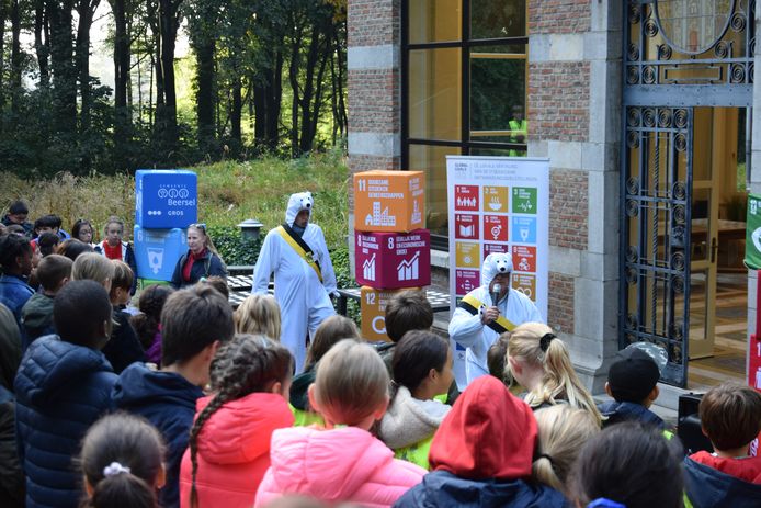 De Bende van Beersel strijdt opnieuw voor het klimaat in de lagere ... De Bende van Beersel strijdt opnieuw voor het klimaat in de lagere ...
