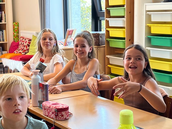 Eerste schooldag meteen in splinternieuw gebouw voor leerlingen Via ...