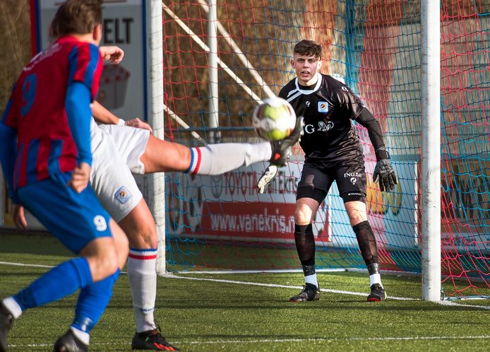 FC Breukelen-doelman Sem van Steenis traint mee bij Quick Boys: ‘Ik ben ...