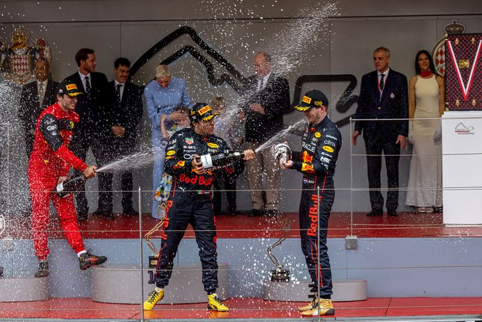 Formule 1 | Zo laat komt Max Verstappen vandaag in actie bij de vrije ...