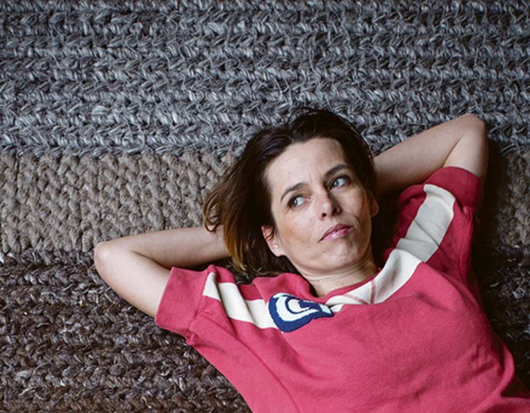 Als ze niet de perfecte vrouw en moeder is, wie is ze dan wél? Elke ...