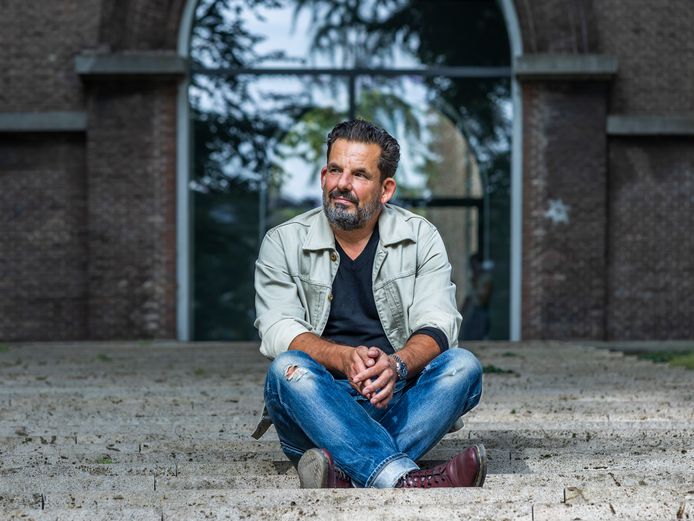 Schrijvers Marjan Berk en Jerry Goossens in Schijndel | Meierij | bd.nl