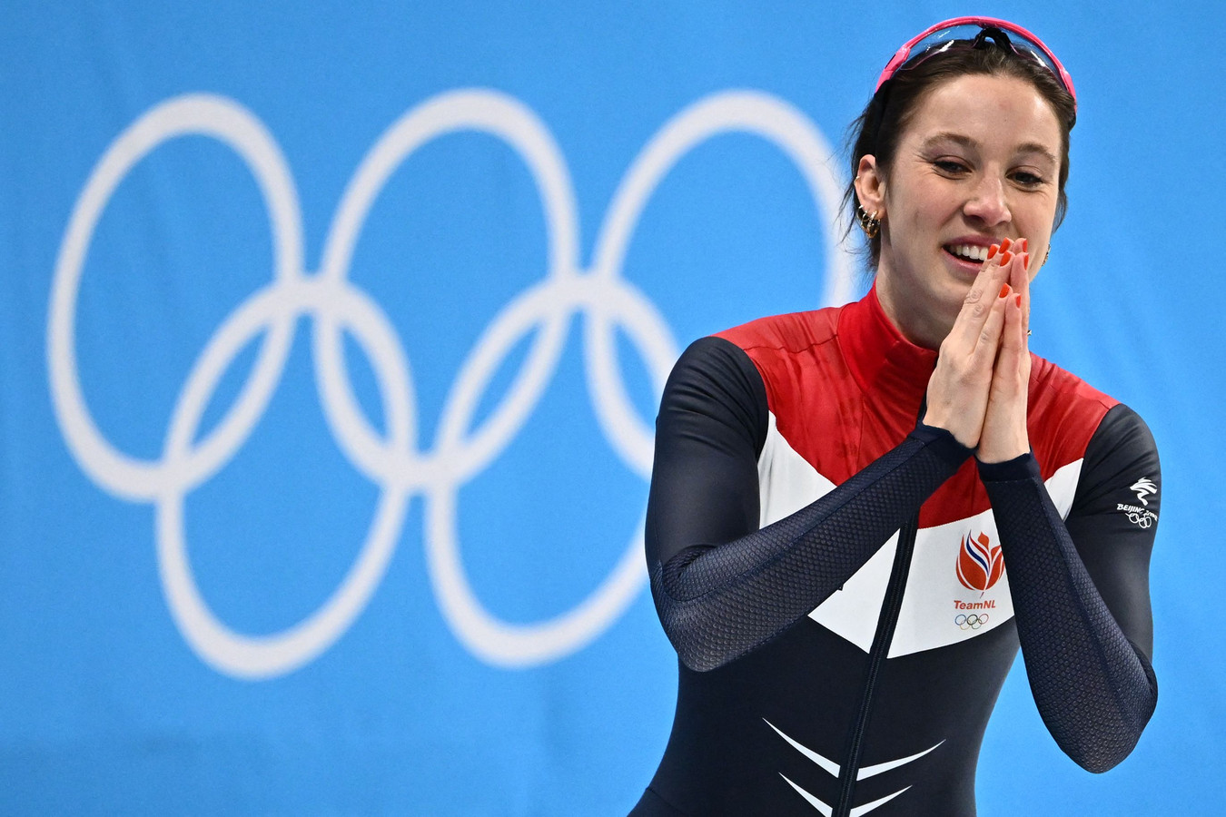 Suzanne Schulting laat emoties de vrije loop na gouden 1000 meter: ‘Zo ...