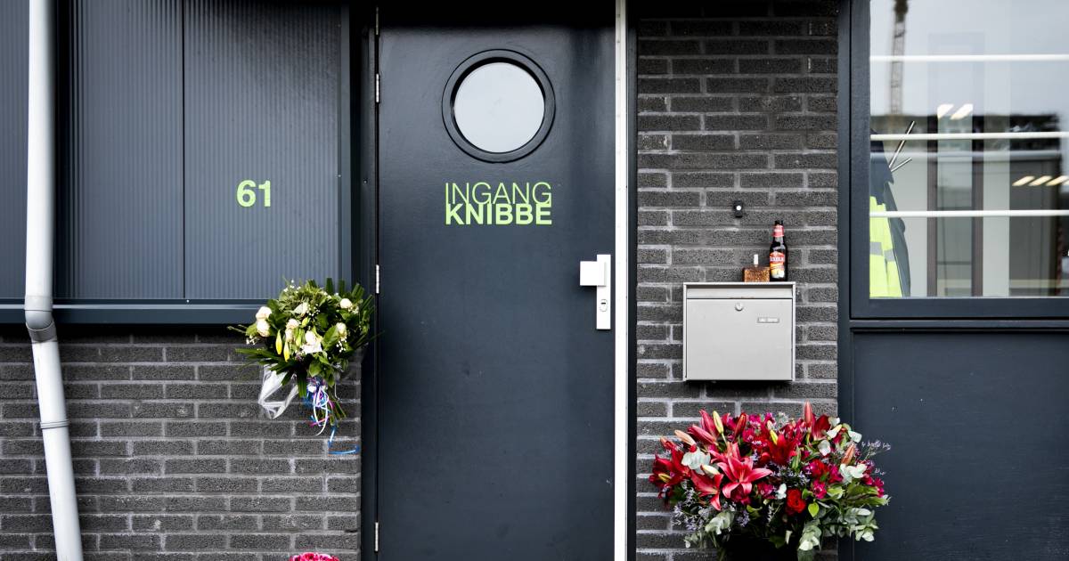 Na noodkreet draagt hoofdaanklager beveiliging familie Nabil B. over ...