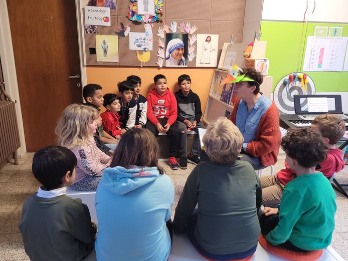 VCSR zet de spots op voorlezen: “Bevordert taalontwikkeling ...