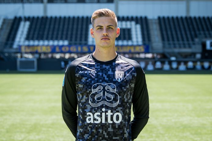 Doelman Koen Bucker verlengt contract bij Heracles | Heracles | tubantia.nl