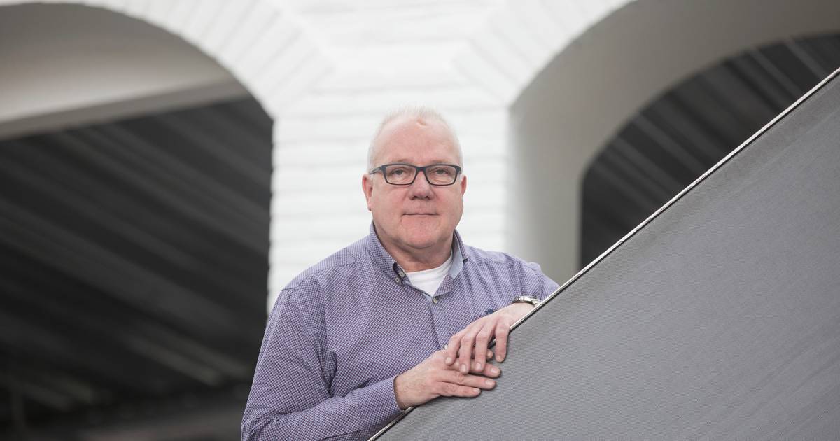 Vertrekkend partijvoorzitter Fons Bosman maakt lijsttrekker Van der ...