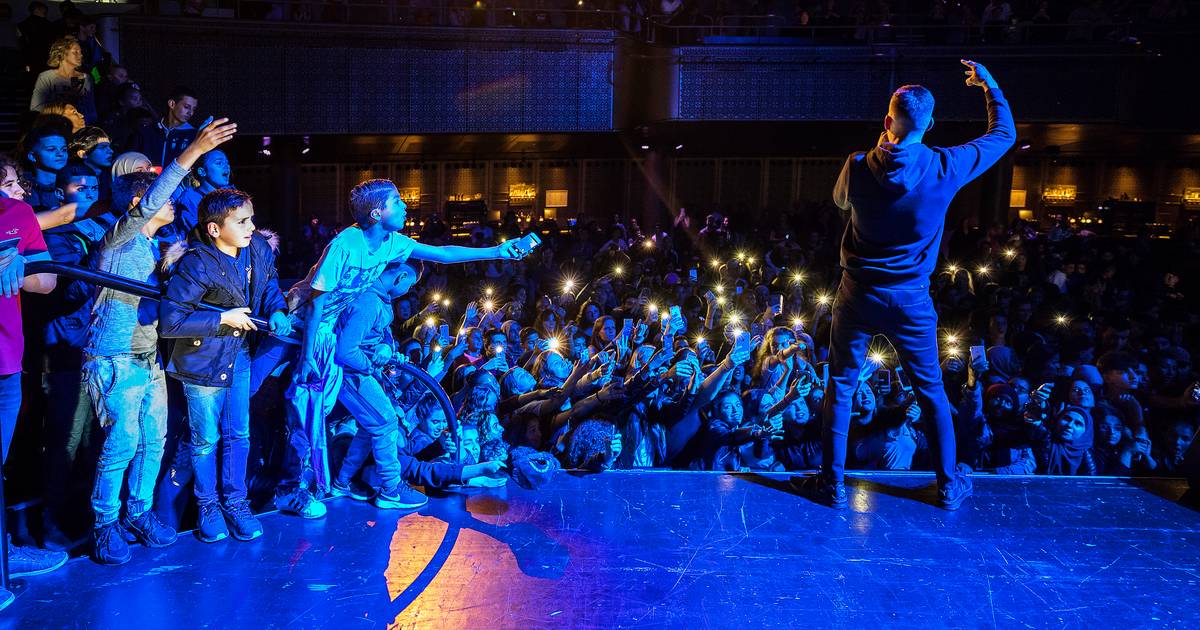 Knokpartijtjes ontsieren gratis optreden rapper Boef | Utrecht | AD.nl