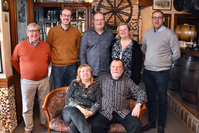 Gewezen schepen en medestichter Rock op het Plein Patrick Galle viert ...
