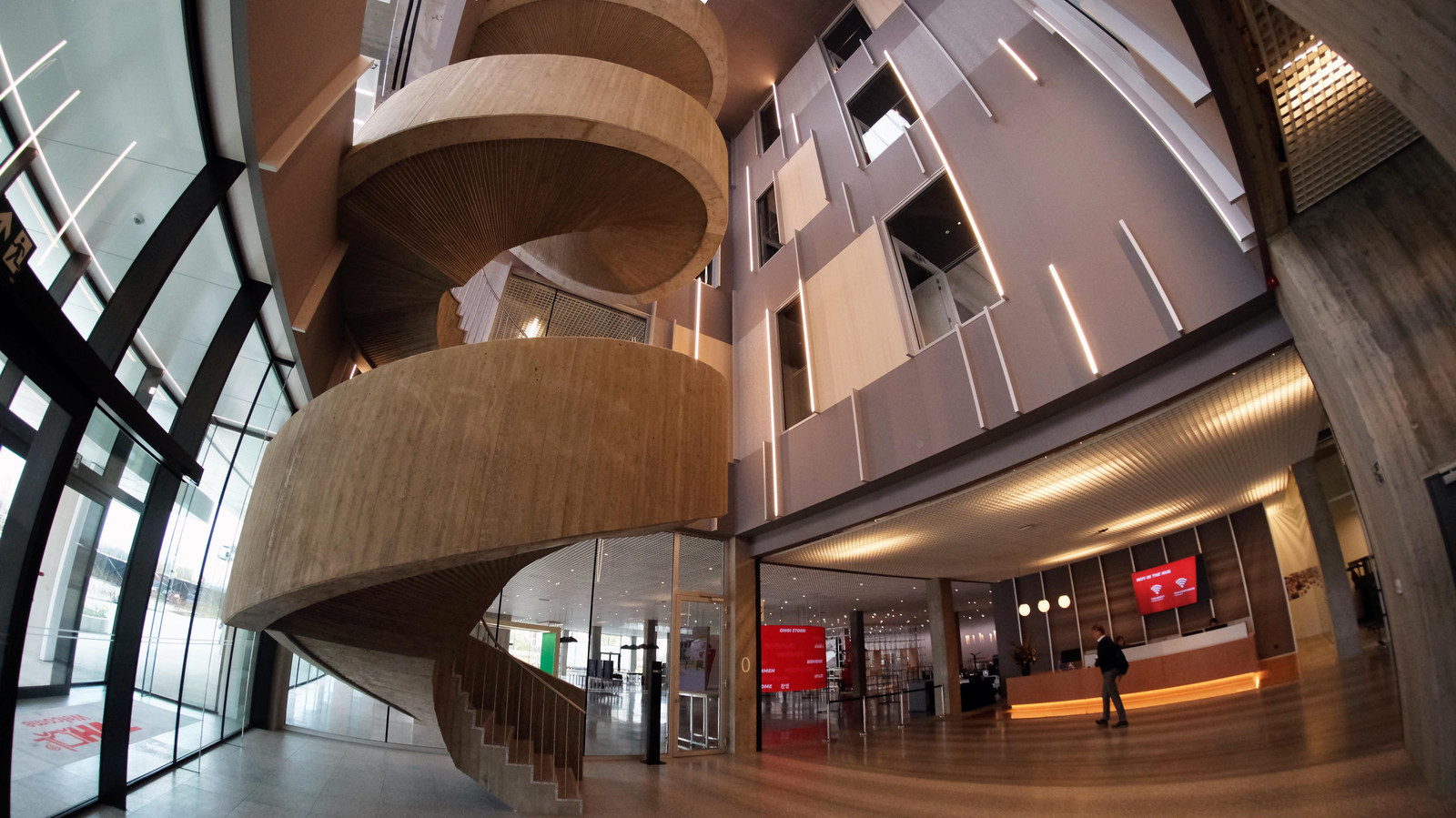 Maak al gamend kennis met TVH Waregem in nieuw experience center: “En ...