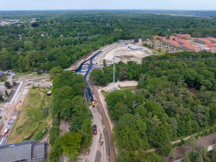 Noordelijke traject Parklaan geopend, in zomermaanden volop ...