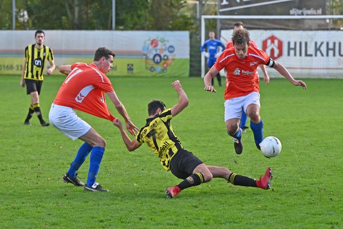 Groeiende voetbalclub Seolto ruilt na zomerstop natuurgras in voor ...