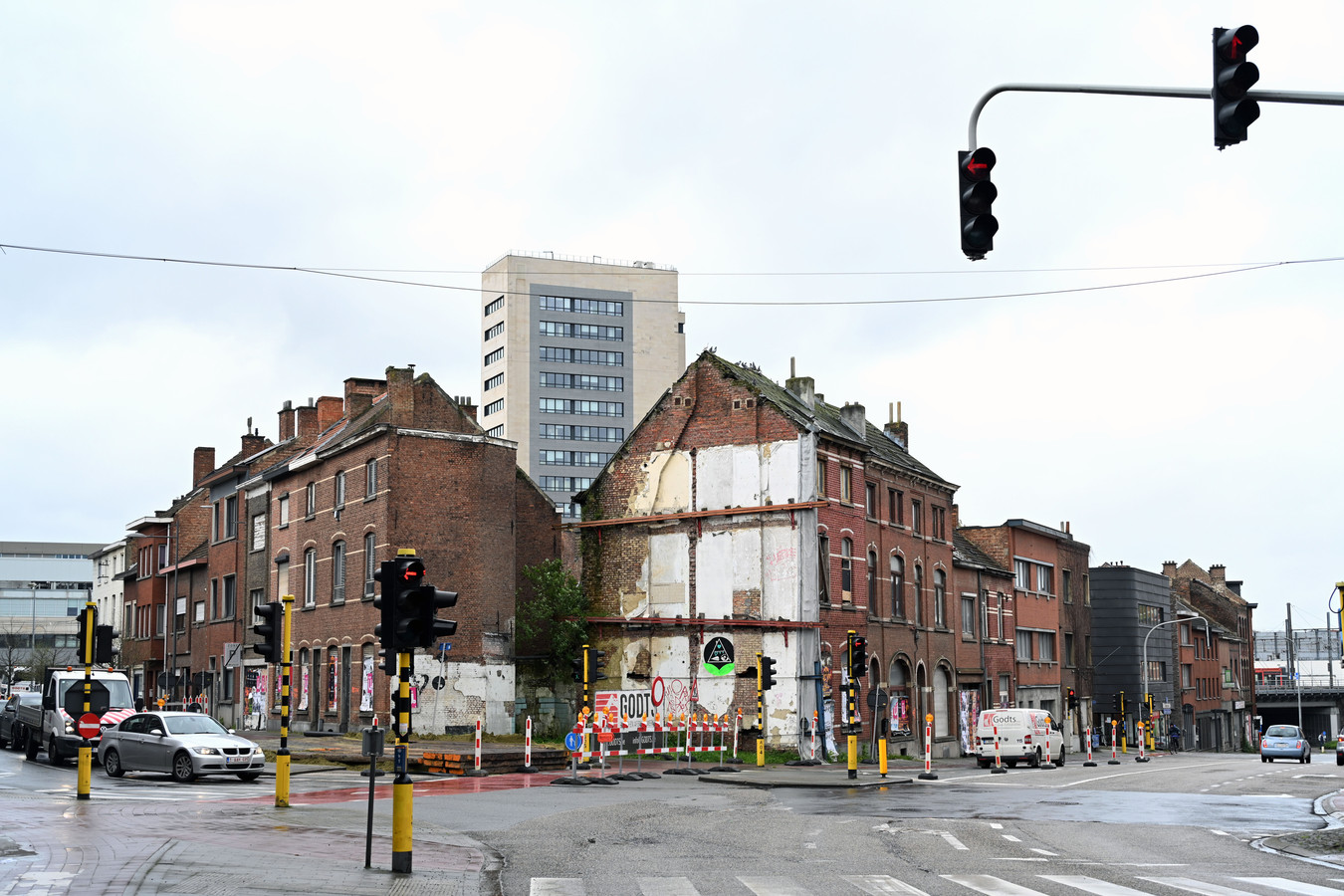 Afbraakwerken ‘Kop van Kessel-Lo’ gaan van start: Oude Diestsesteenweg ...