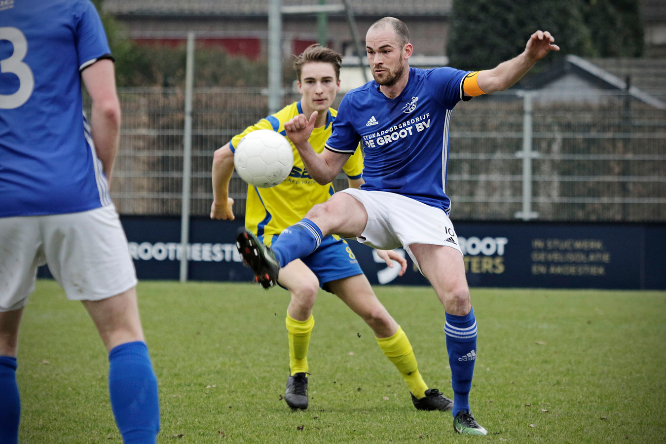 Transferoverzicht amateurvoetbal | Wie is er van club gewisseld? | Foto ...
