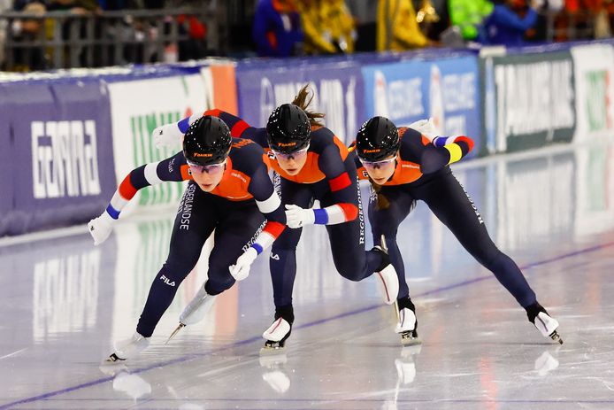 Uitslagen dag twee wereldbeker in Thialf: goud voor Nederlandse vrouwen ...
