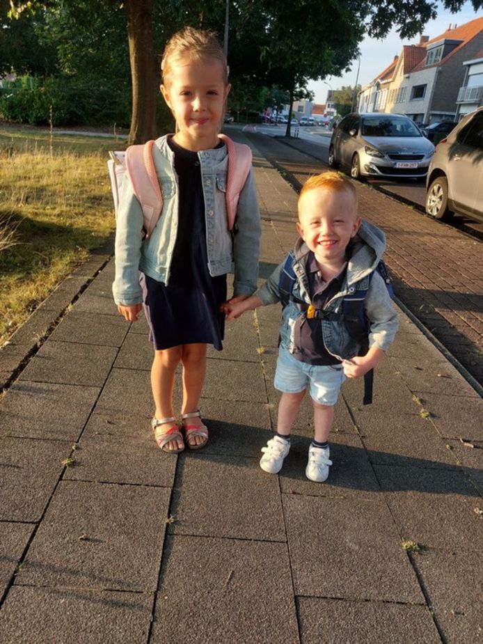 Elouïse en Lewis naar school zonder traantjes | Eeklo | hln.be