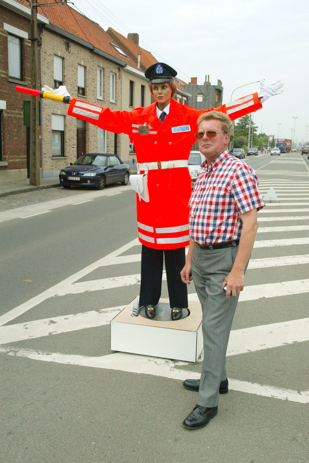 LEVENSVERHAAL. Luc Deprez (81), uitvinder van de zelfrijdende ...