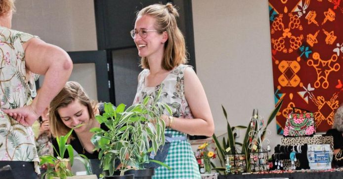 Zo kun je ‘dode’ planten weer tot leven wekken | Wonen | AD.nl