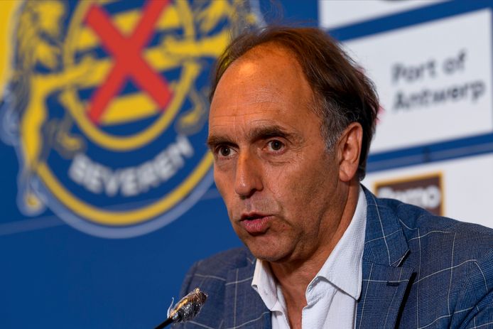 Dirk Huyck, voorzitter van Waasland-Beveren, is opgelucht: “Vele ...