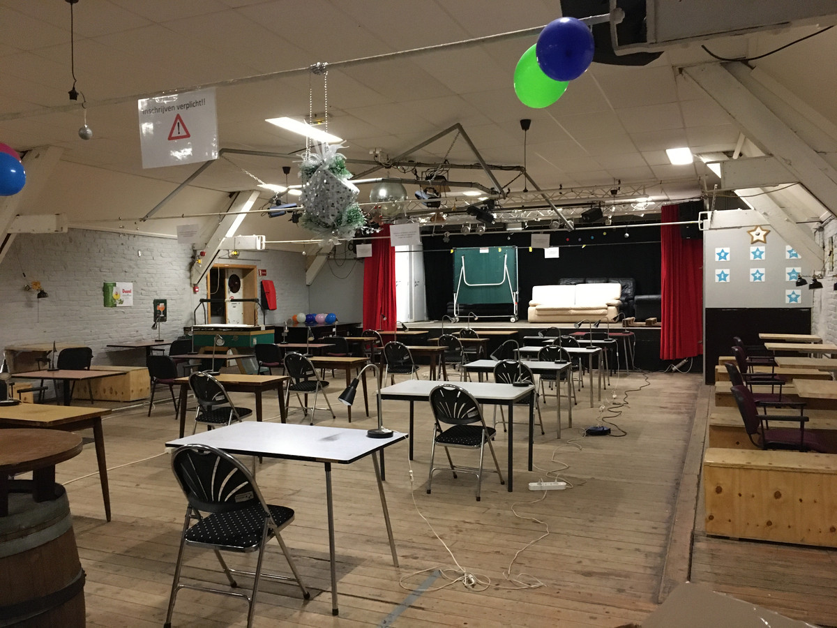 Beloftevolle opkomst tijdens startmoment nieuwe werking JH Guuk | Foto ...